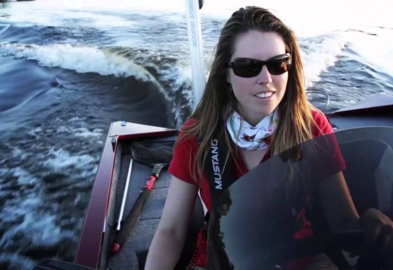 Mustang Survival – Elite Inflatable PFD – Aquaterro TV – Australia's ...